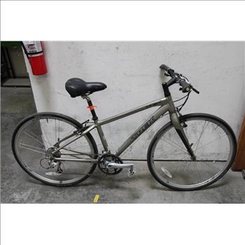 Trek 7.5FX Road Bike | Property Room