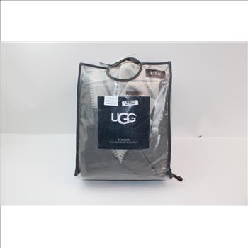 UGG Torrey King Reversible Blanket | Property Room