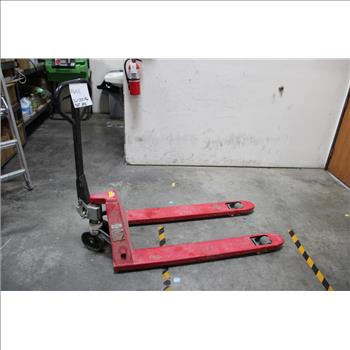 Uline 5500 Lbs Pallet Jack | Property Room