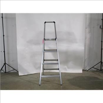 Unknown Brand Step Ladder | Property Room