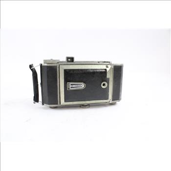 Vintage Camera, Universal Roamer 1 | Property Room