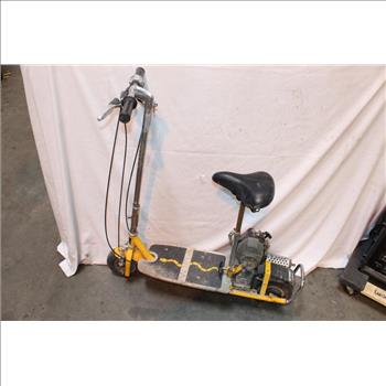 Viza Motors Scooter | Property Room