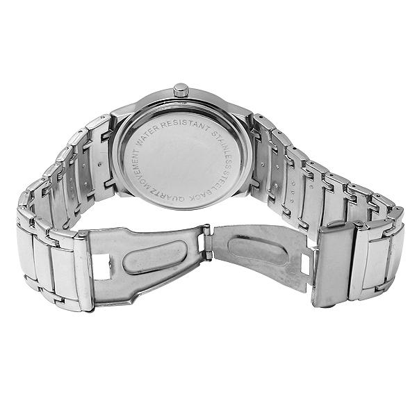 MARK NAIMER New Stylish His and Hers Watch Set | Property Room