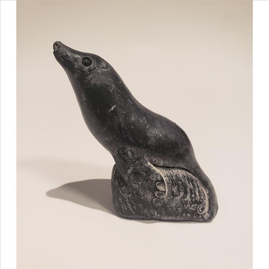 VTG WE A Wolf Original Sculpture Hand Carved Soap Stone Seal Figurine ...