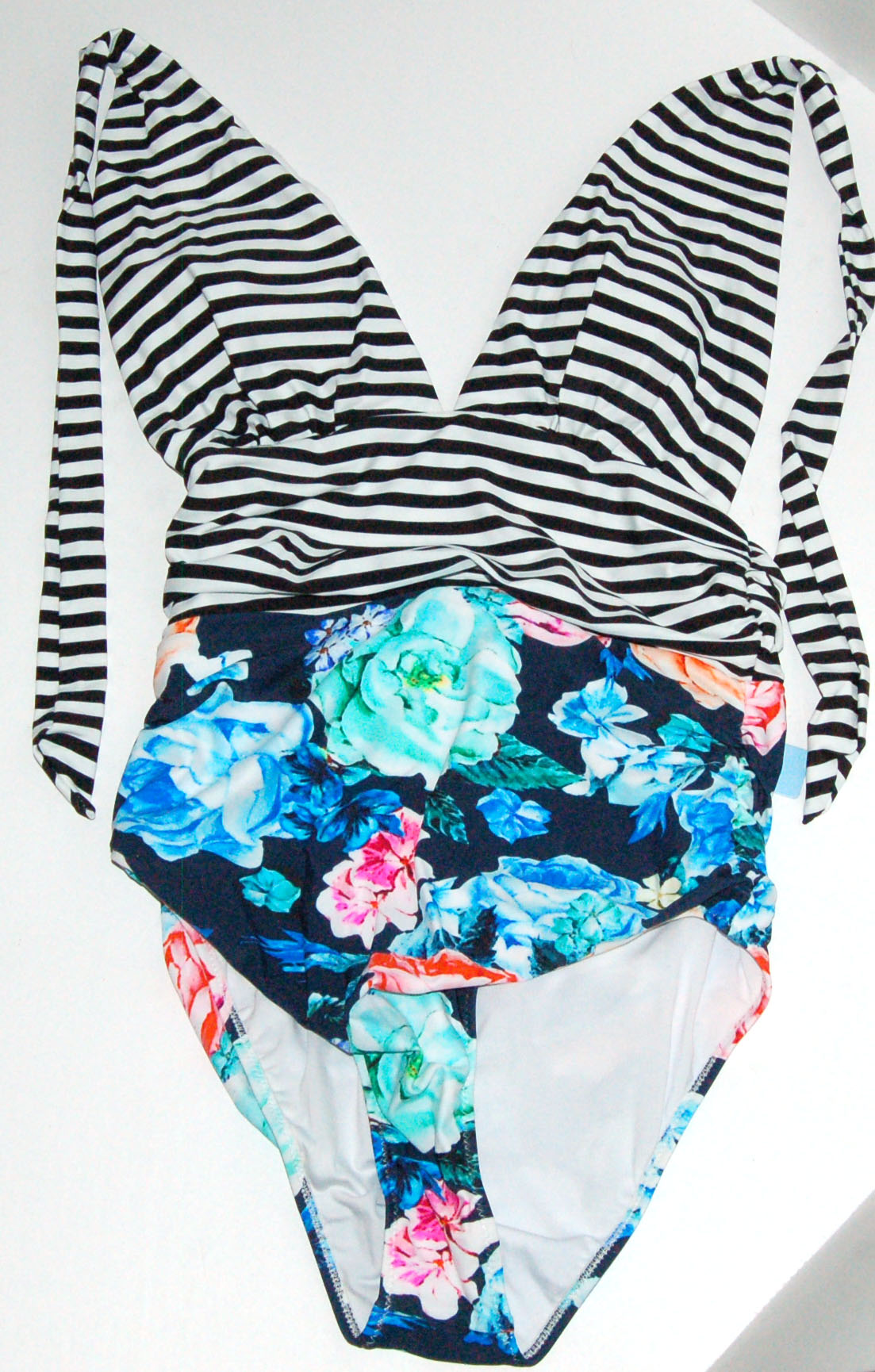 NWT Women's One Piece Tie-Back Bathing Suit Size M | Property Room