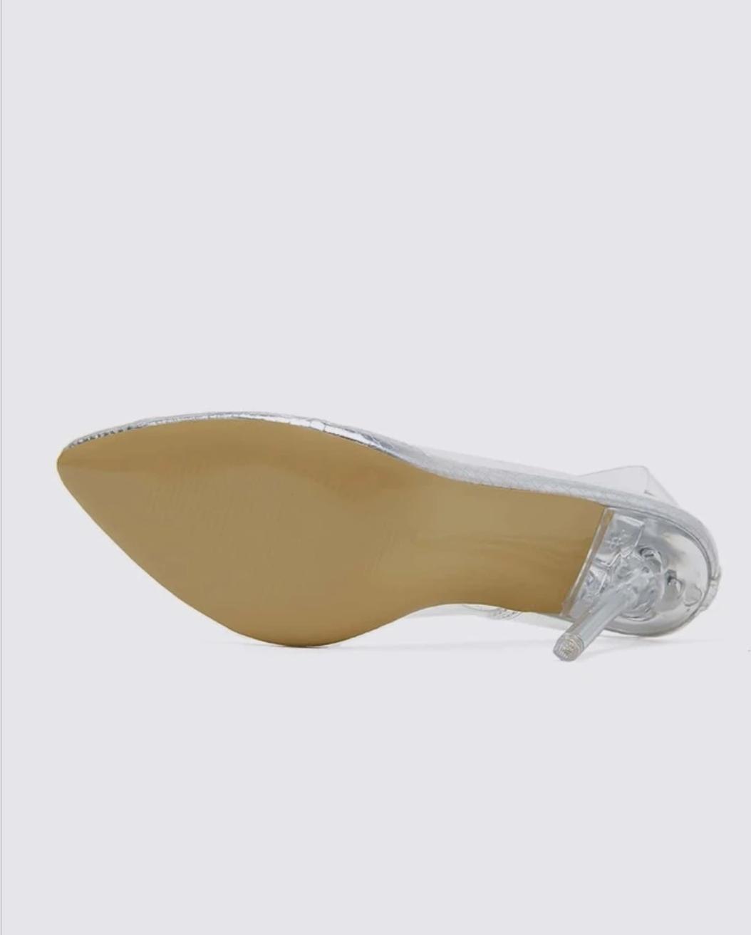 NIB Clear Point Toe Stiletto Heeled Court Pumps - Size US8 | Property Room