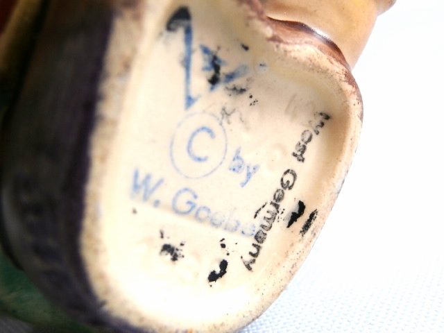 Goebel Hummel Let's Sing - 1938 RARE STAMP | Property Room