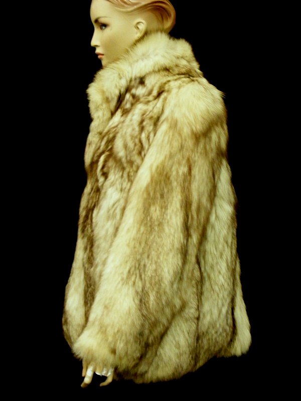 Women's Arctic Fox Jacket M/L | Property Room