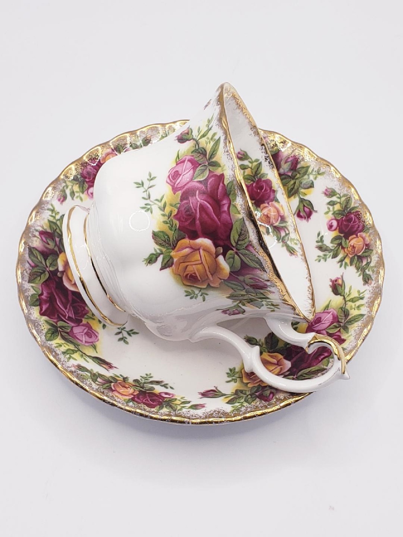 VTG Royal Albert Old Country Roses Teacup and Saucer Set - Made in ...