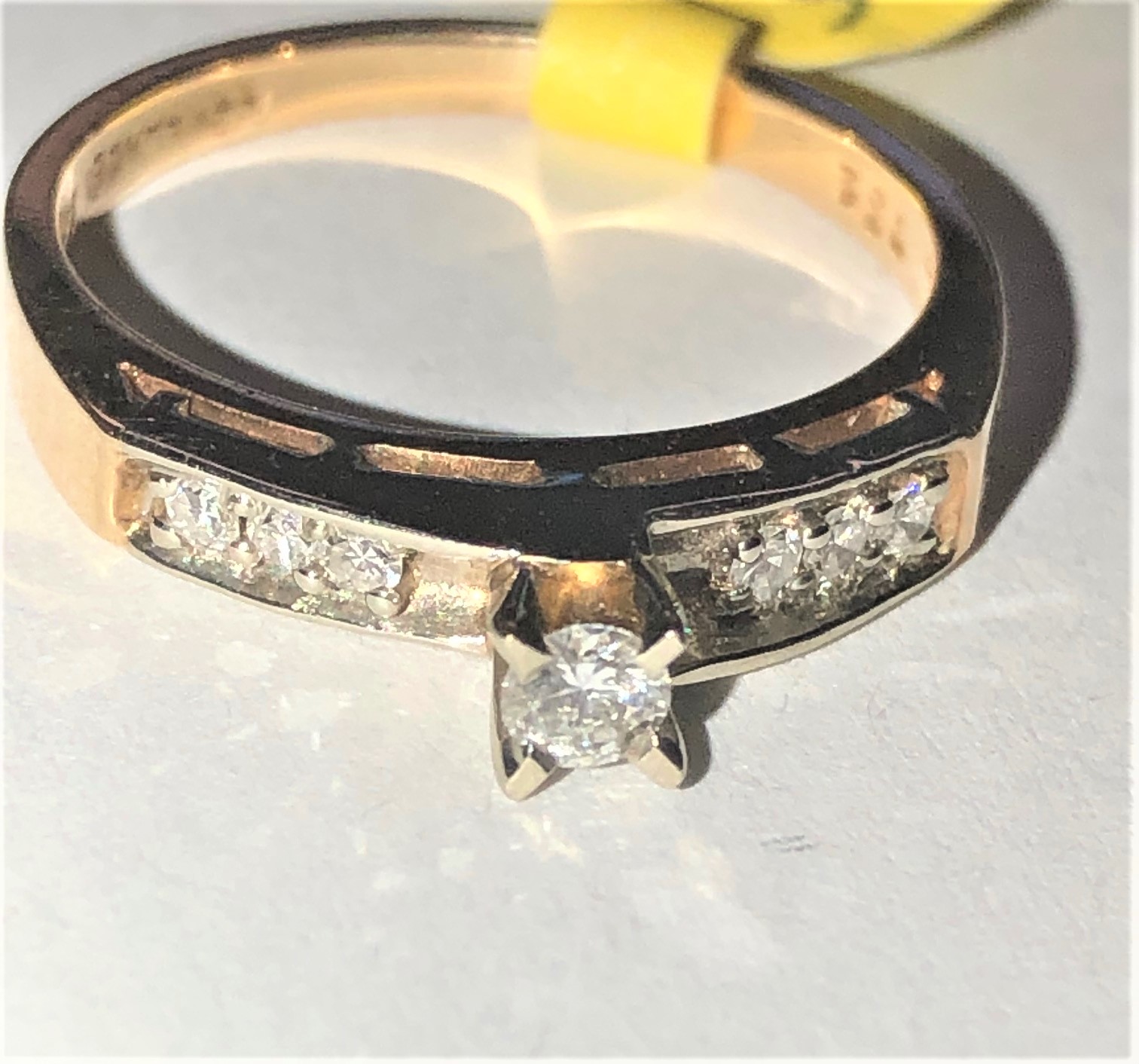 14 Kt Gold & Diamond Ring | Property Room