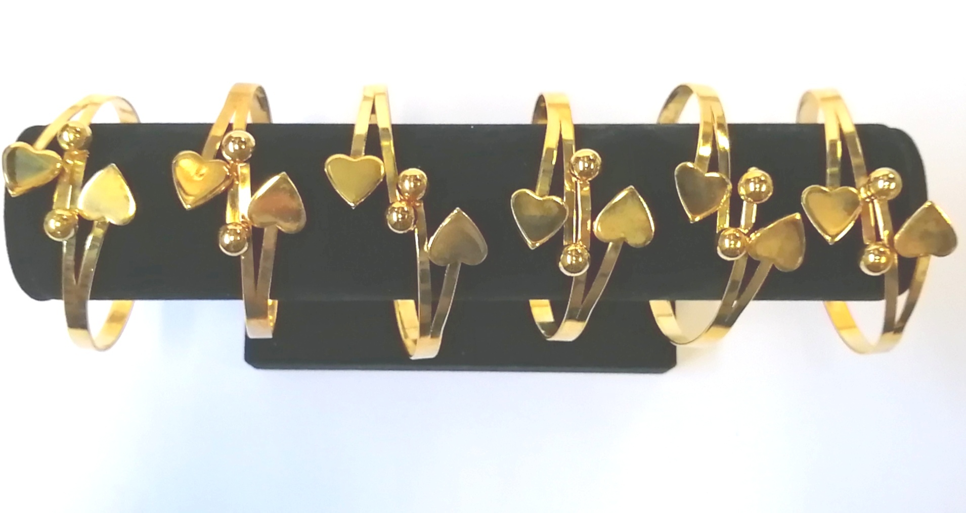 BANGLES - GOLD PLATED BANGLES - 12 PIECES | Property Room