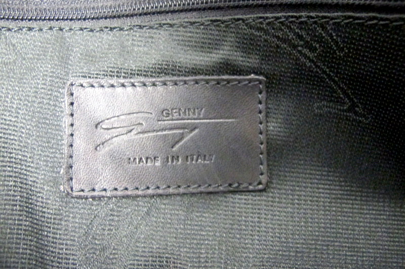 Genny Leather Shoulder Bag - Made in Italy | Property Room