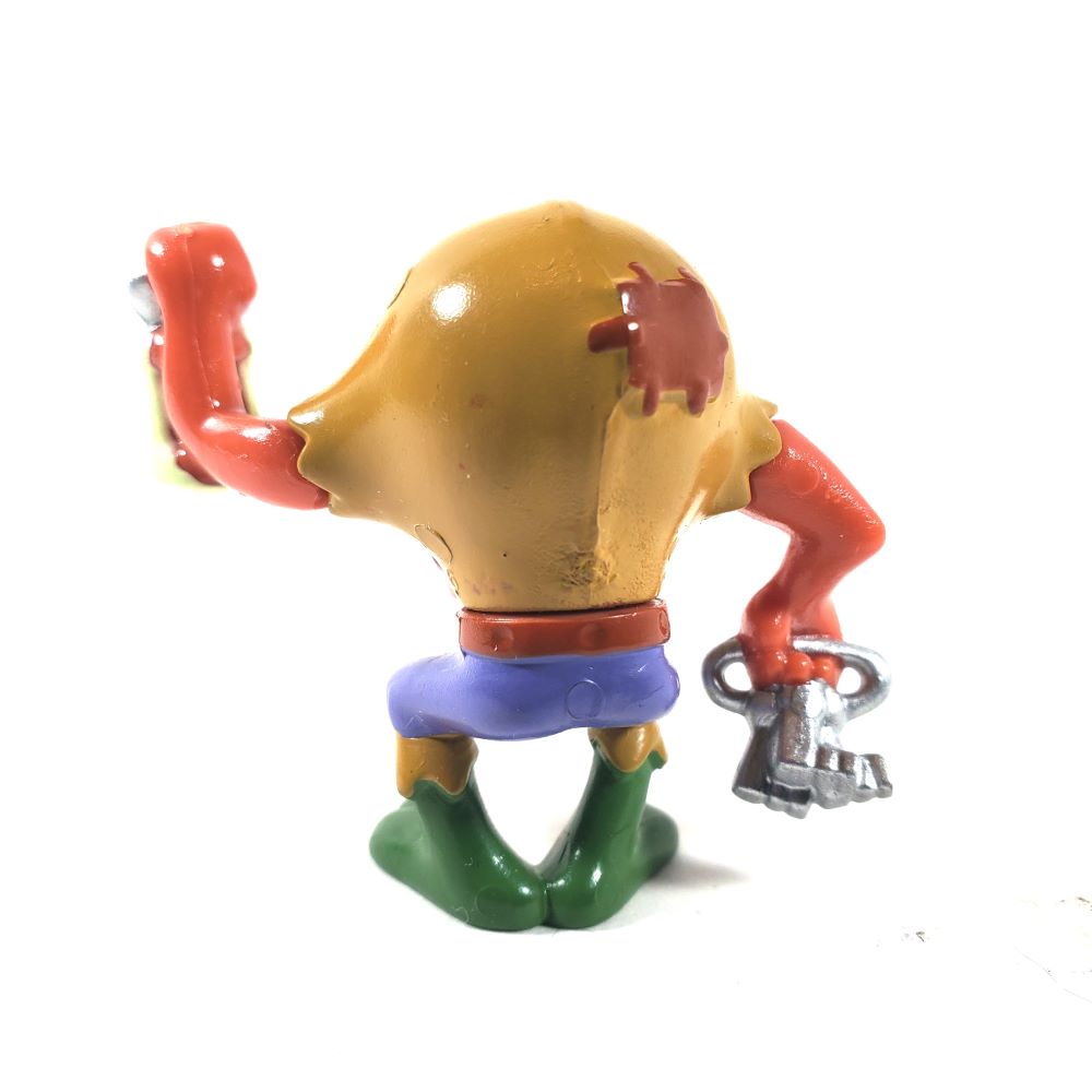 HALLOWEEN 2005 Monster Hotel Quasimo Miniature Kinder Surprise Figure ...