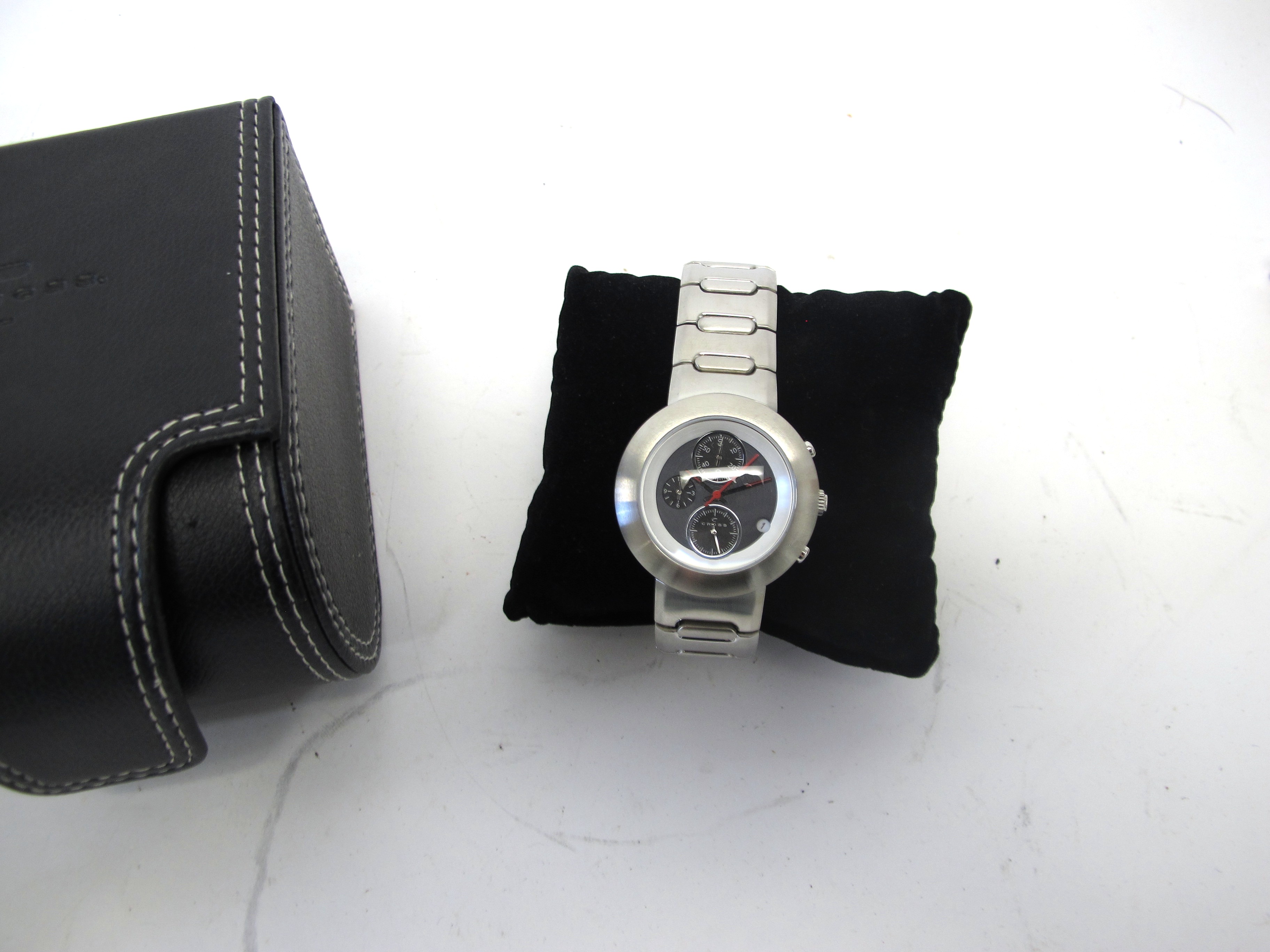 Cross Watch | Property Room