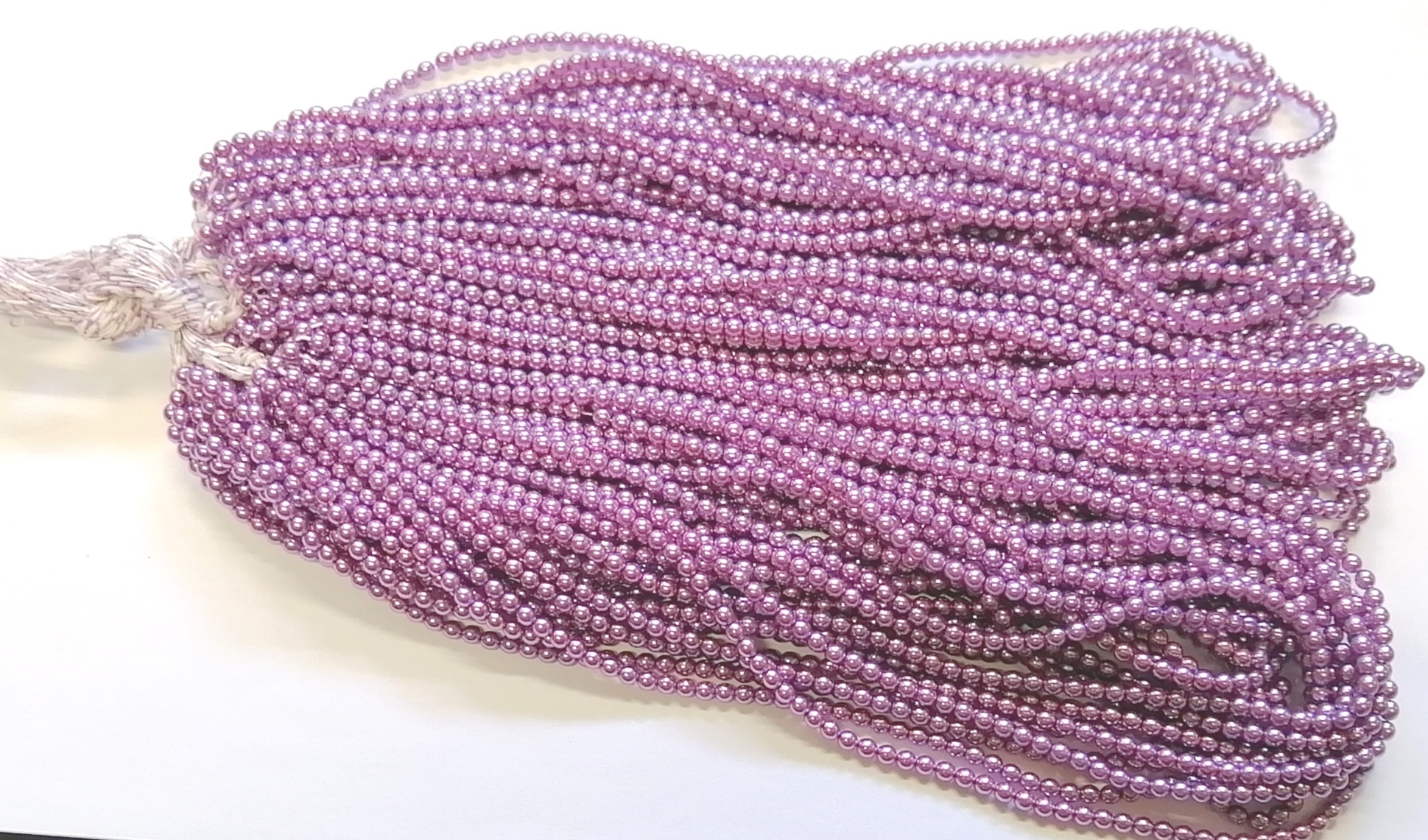 PEARLS - 4MM PEARLY PURPLE GLASS BASE PEARLS - 5600 BEADS | Property Room