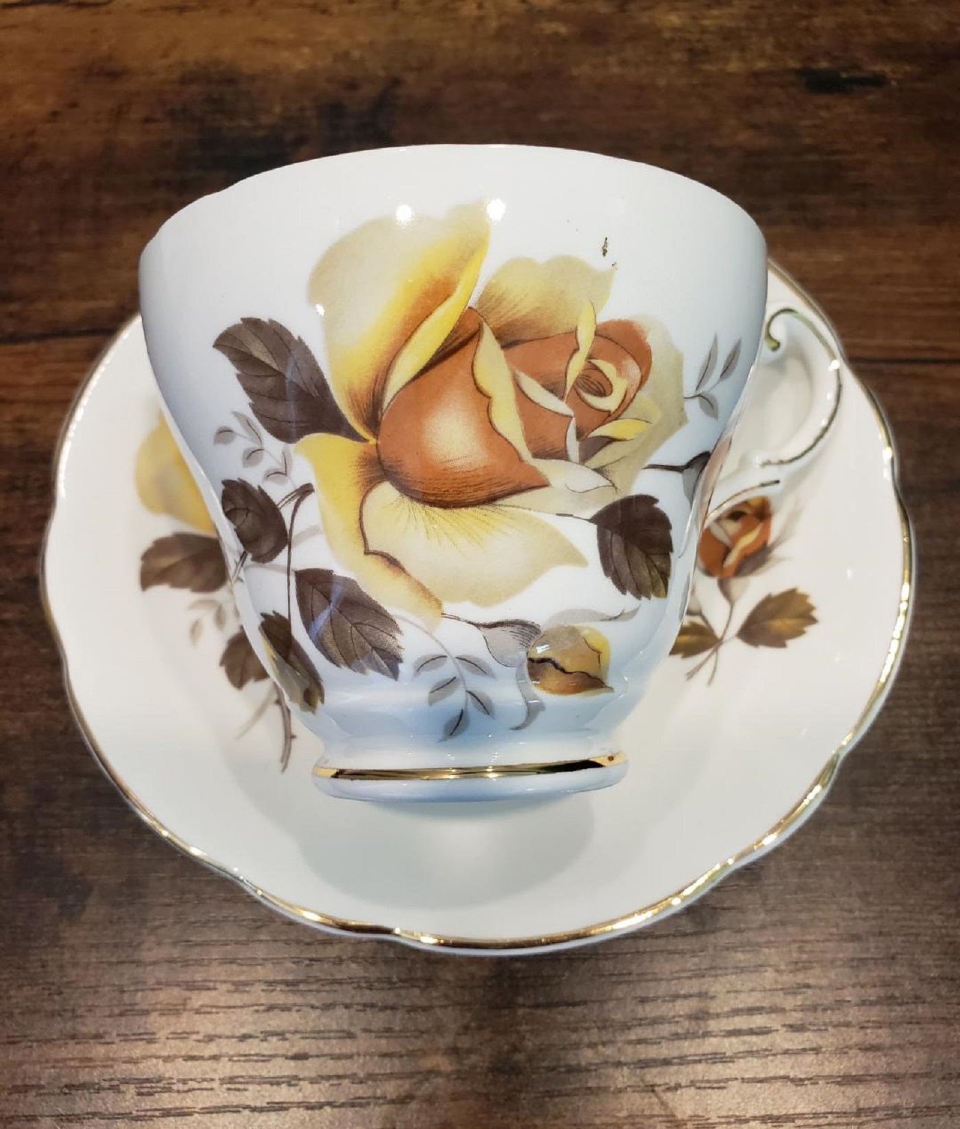 VTG REGENCY Bone China Yellow Roses Teacup and Saucer Set - England ...