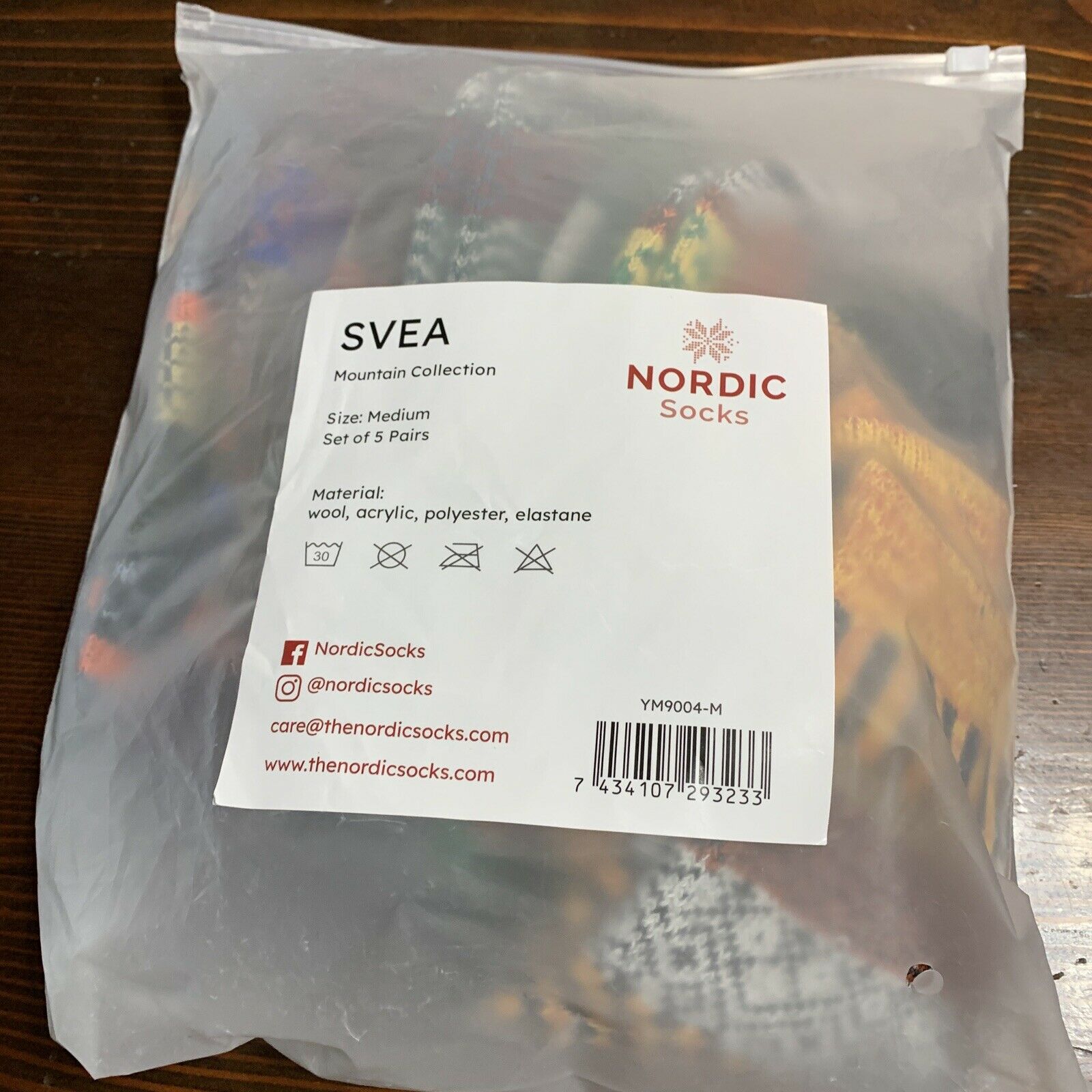 Nordic SVEA Mountain Collection Unisex Socks 5 Pair Medium | Property Room