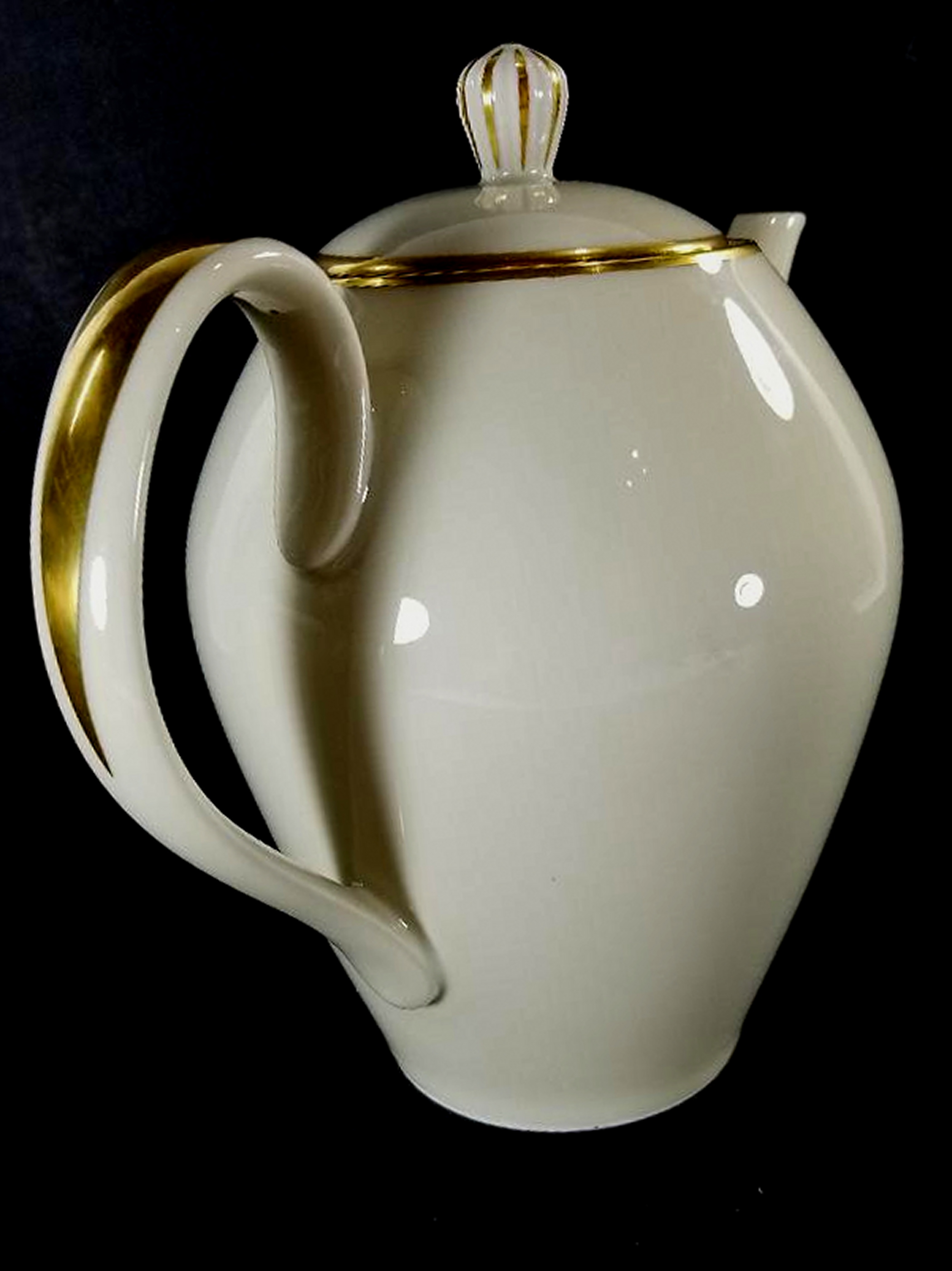 Vintage Fein Bayreuth German Porcelain Tea Pot | Property Room