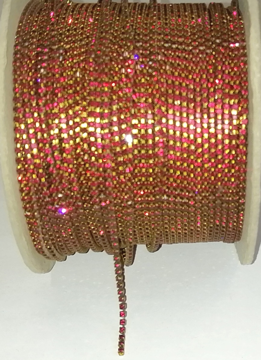 PP14 RUBY RHINESTONE CHAIN - 25 FEET | Property Room