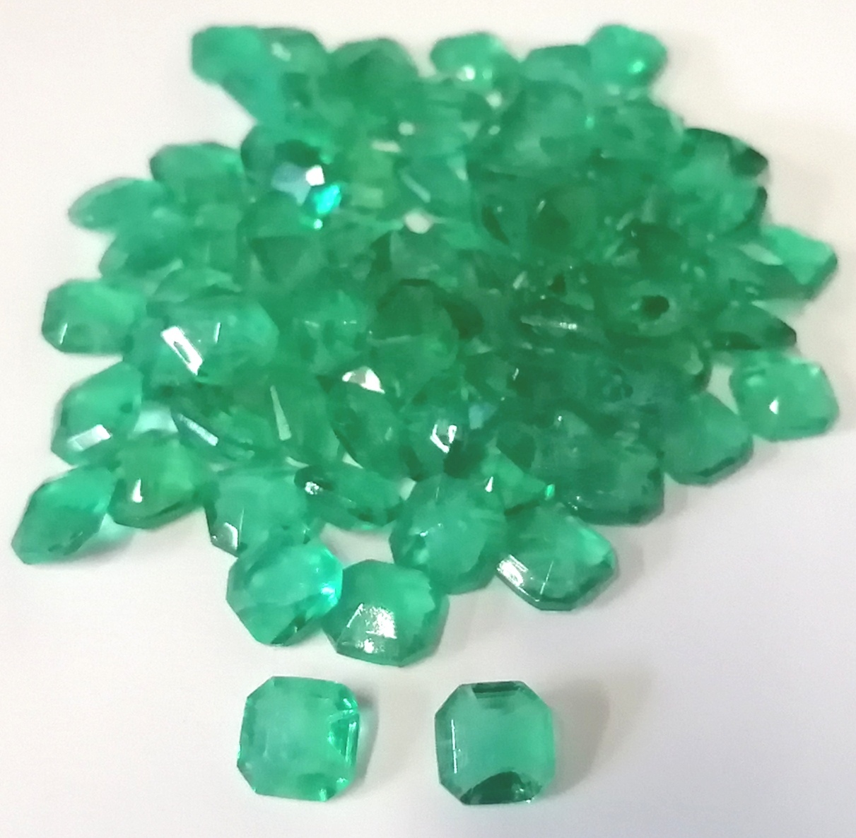 STONES - 8MM UNFOILED FLAWED EMERALD SQUARE OCTAGON STONES - 340 PIECES ...