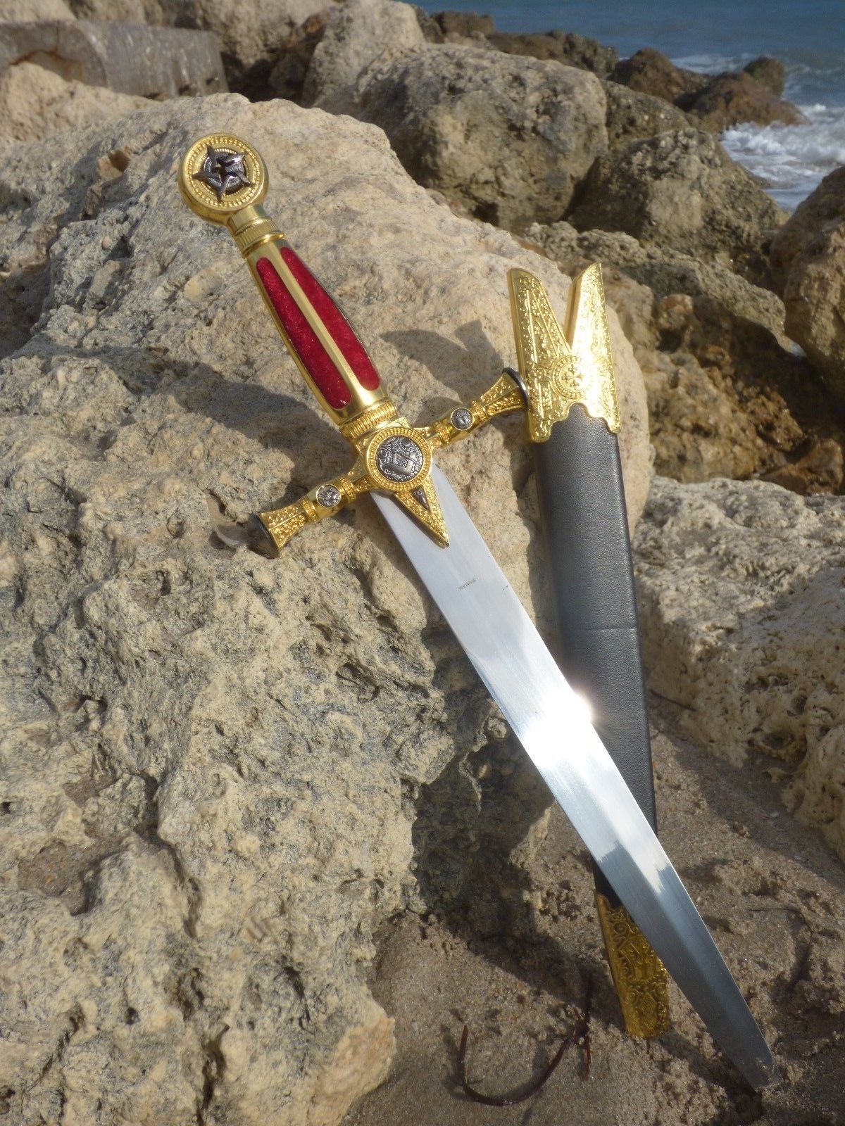 21 " Ceremonial Masonic Dagger - Knights Templar | Property Room