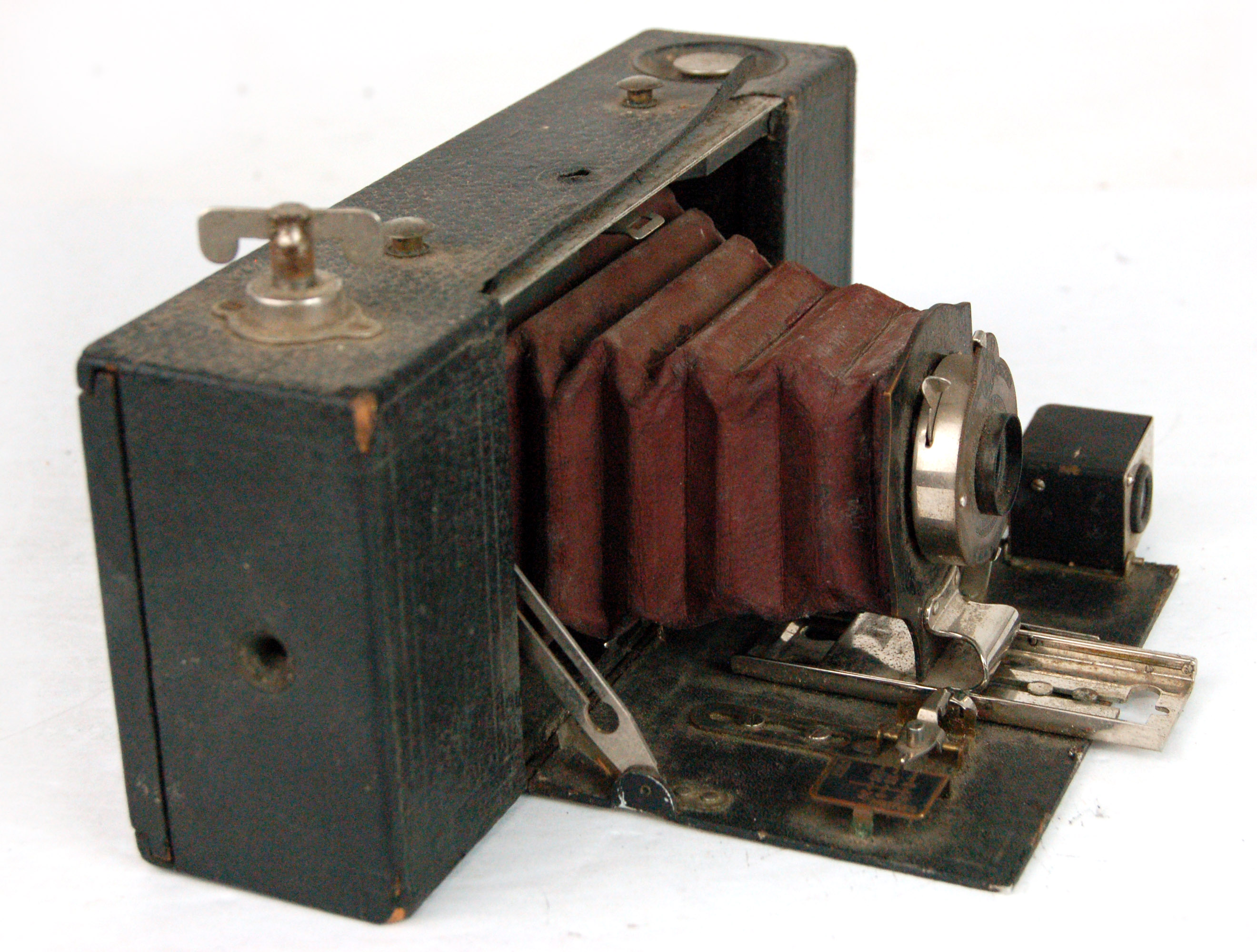 Antique Circa: 1910 - Automatic Brownie Folding Camera | Property Room