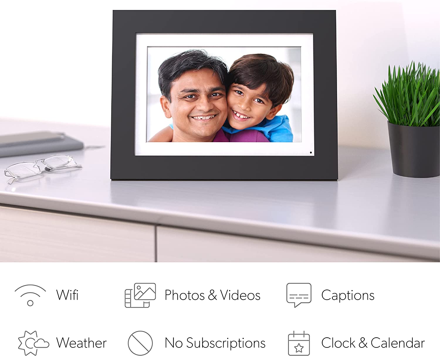 Brookstone PhotoShare Smart Digital Picture Frame, WiFi, HD | Property Room