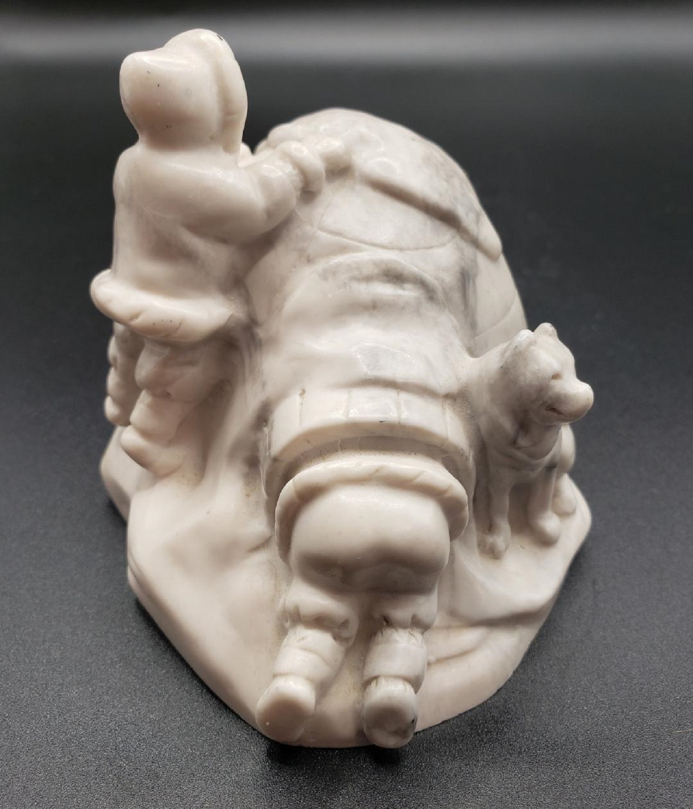 Vintage Pearlite Marblecraft Sculpture of Arctic Indigenous People with ...