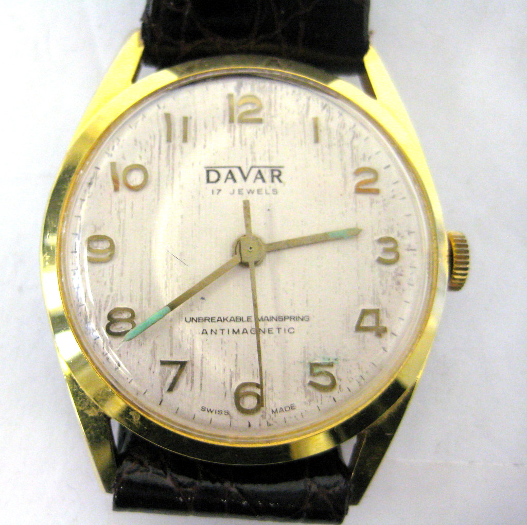Vintage Davar Watch | Property Room