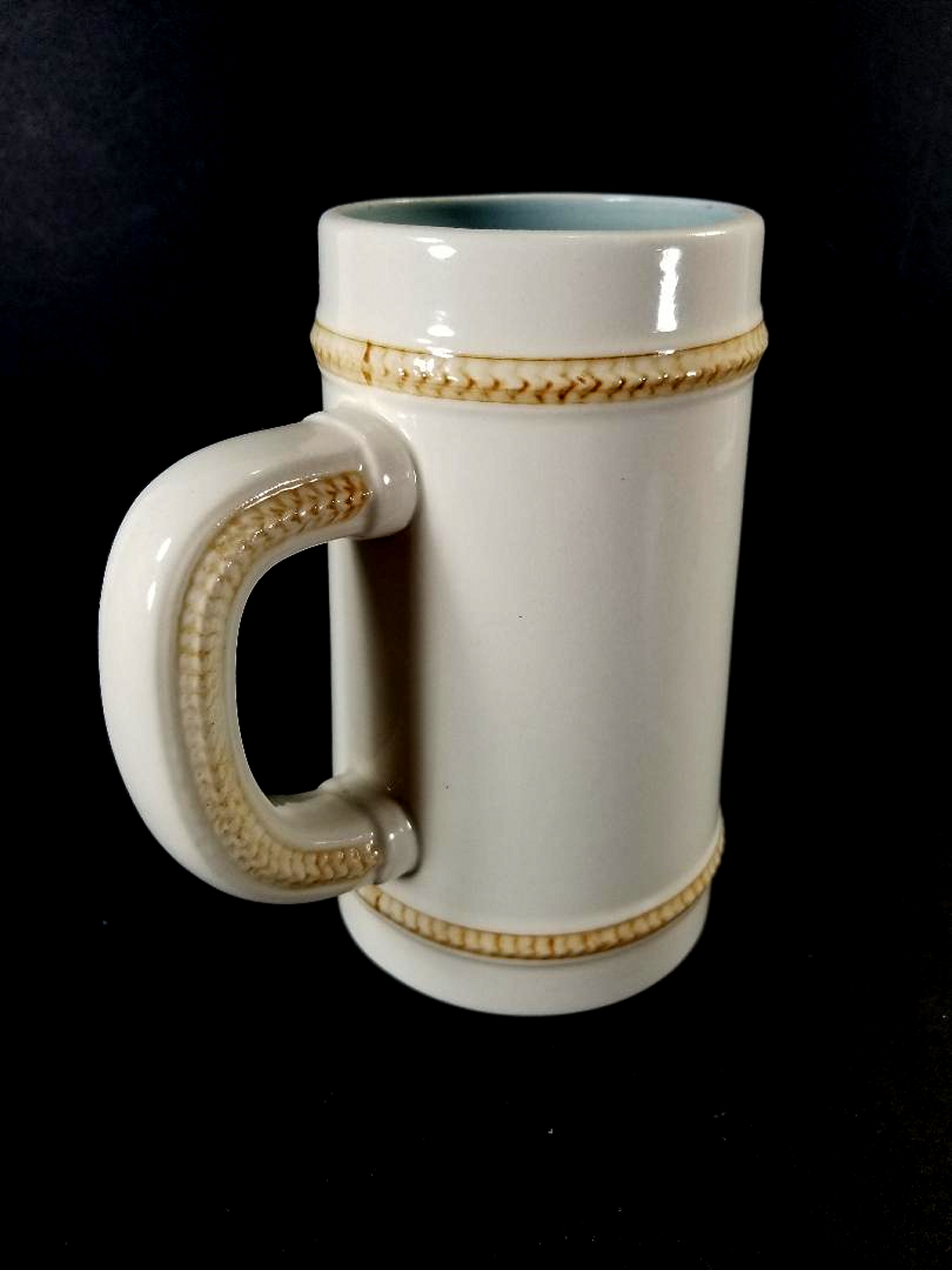 RUSS Hockey Ceramic Beer Mug With Handle | Property Room