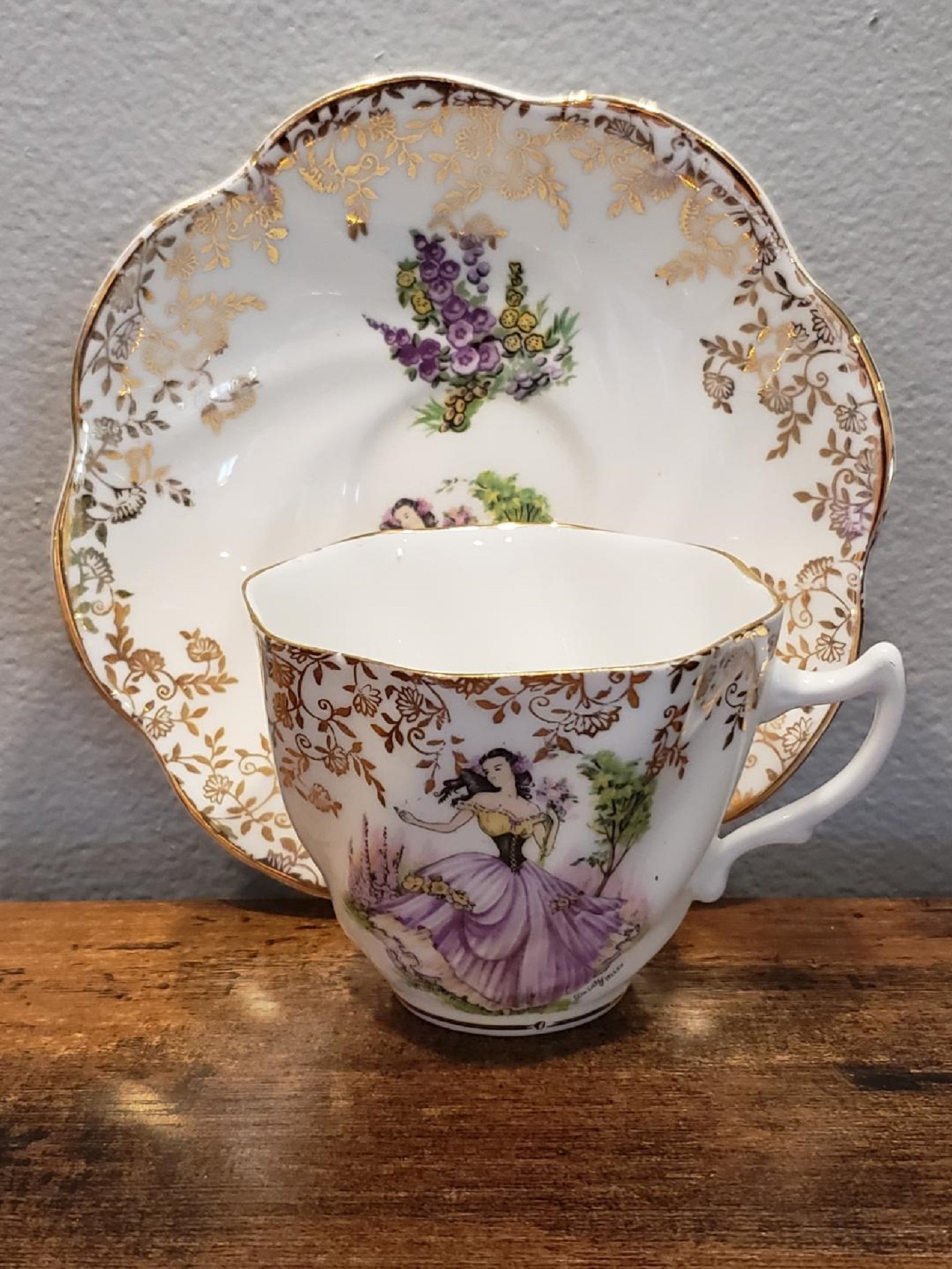 VTG QUEEN'S Fine Bone China Teacup and Saucer Dainty Miss Pattern ...
