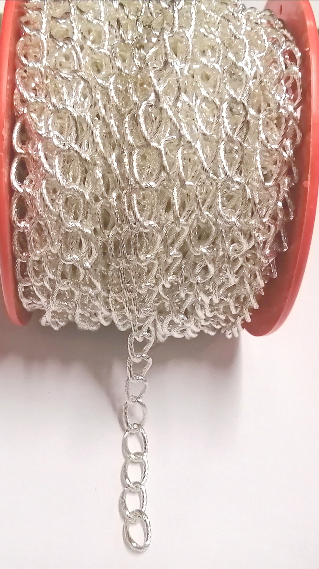 SILVER PLATED 8MM RIDGE CURB CHAIN -82 FEET | Property Room