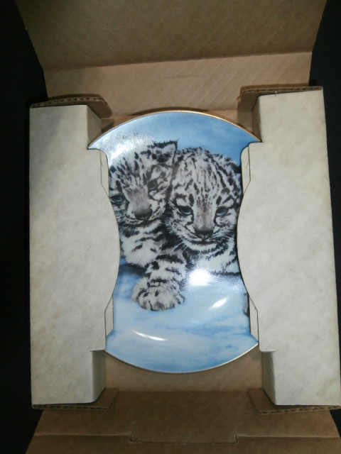 Hacket American Collectors Plate - Snow Babies "Snow Leopards ...