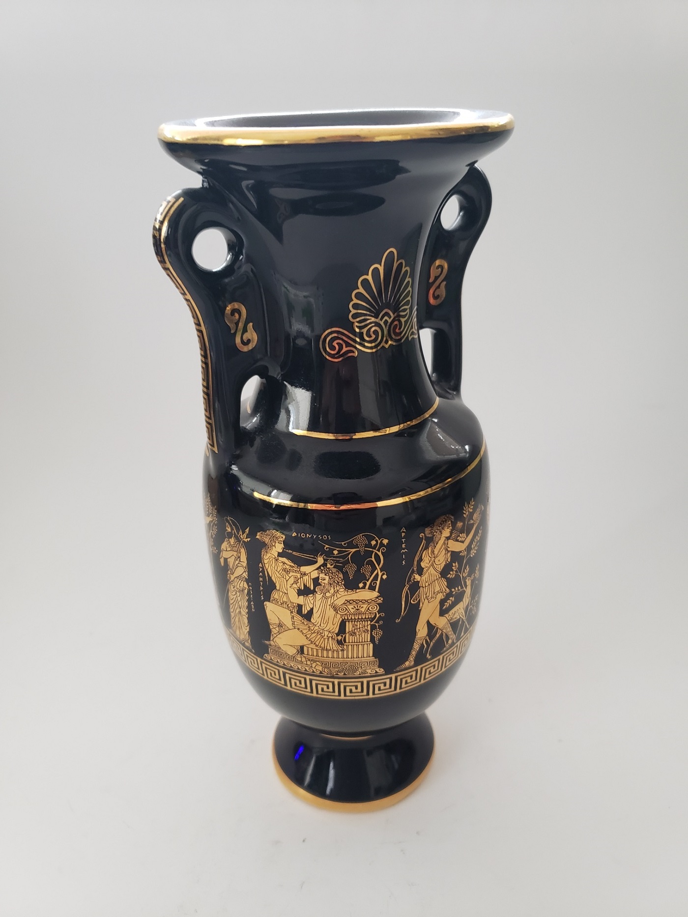 VTG Hand Made Black 24K Gold Greek Mythology Design Pottery Vase 9 ...
