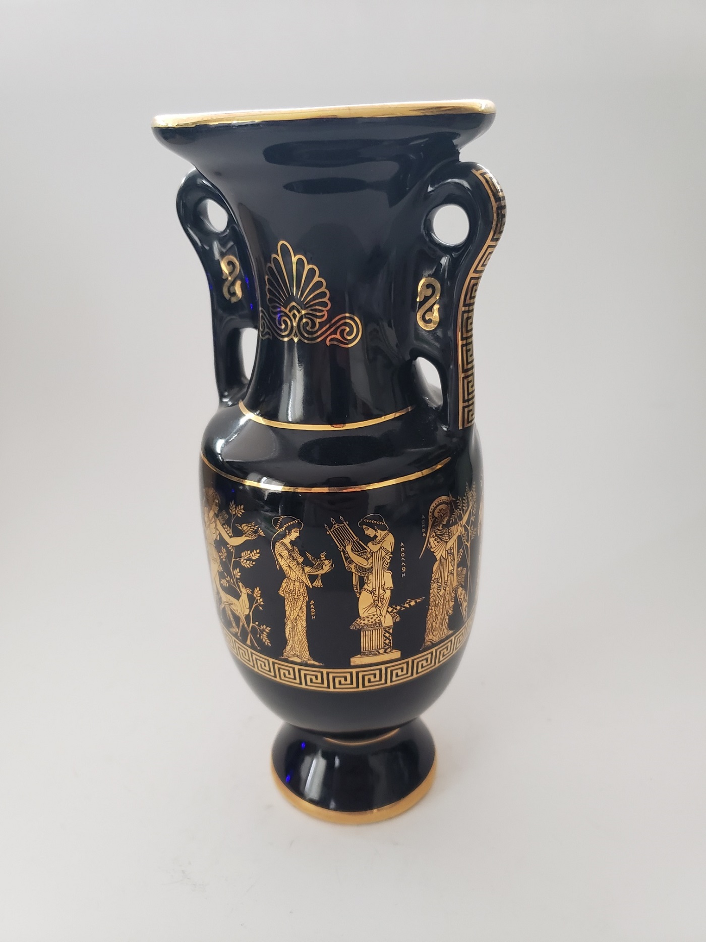 VTG Hand Made Black 24K Gold Greek Mythology Design Pottery Vase 9 ...