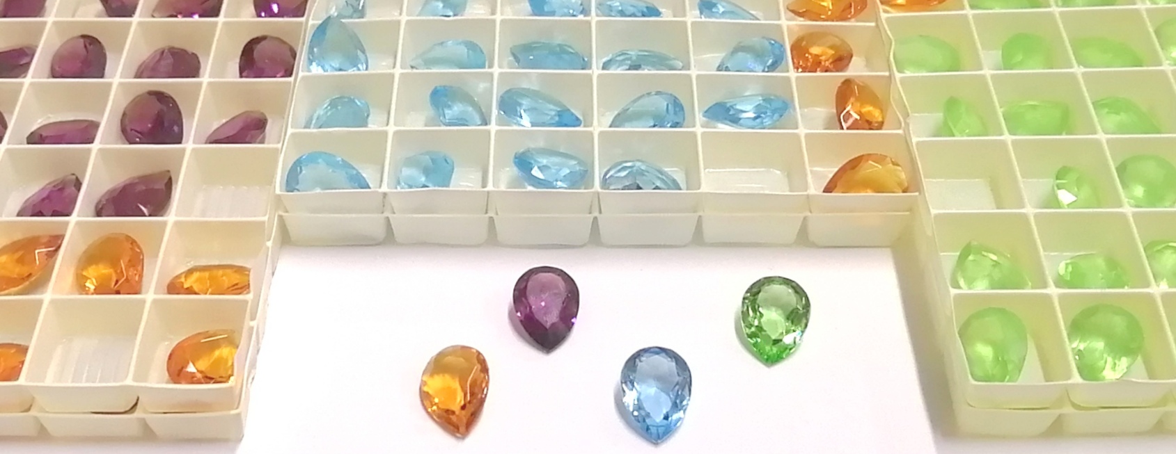 SWAROVSKI STONES - ART. 4320 18X13MM UNFOILED PEARSHAPE STONES - 144 ...