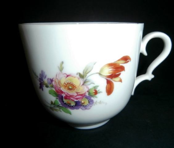 Kaiser West Germany Tea Cup and Saucer Set | Property Room