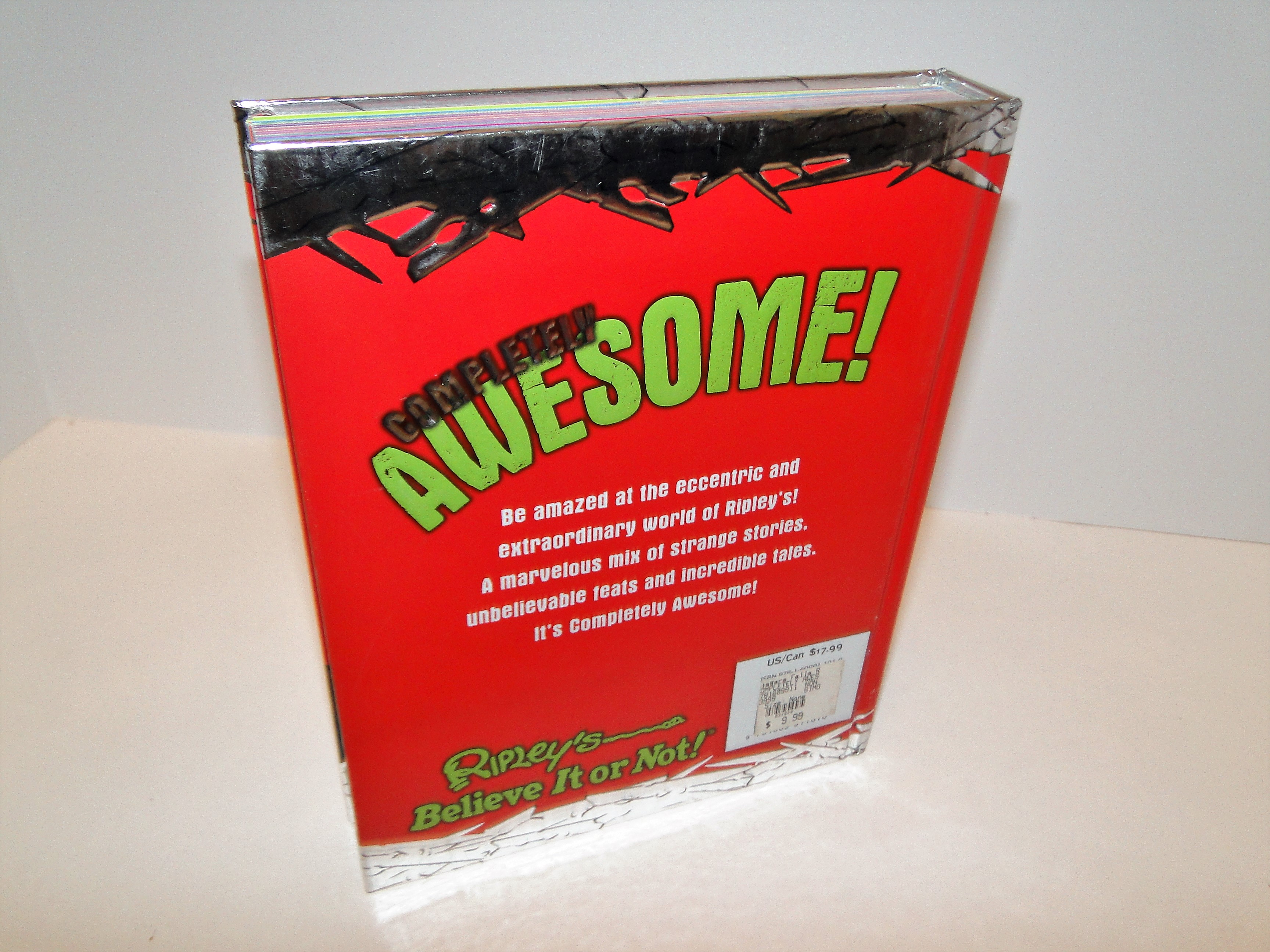 Book Ripley's Believe It or Not 'Awesome" | Property Room