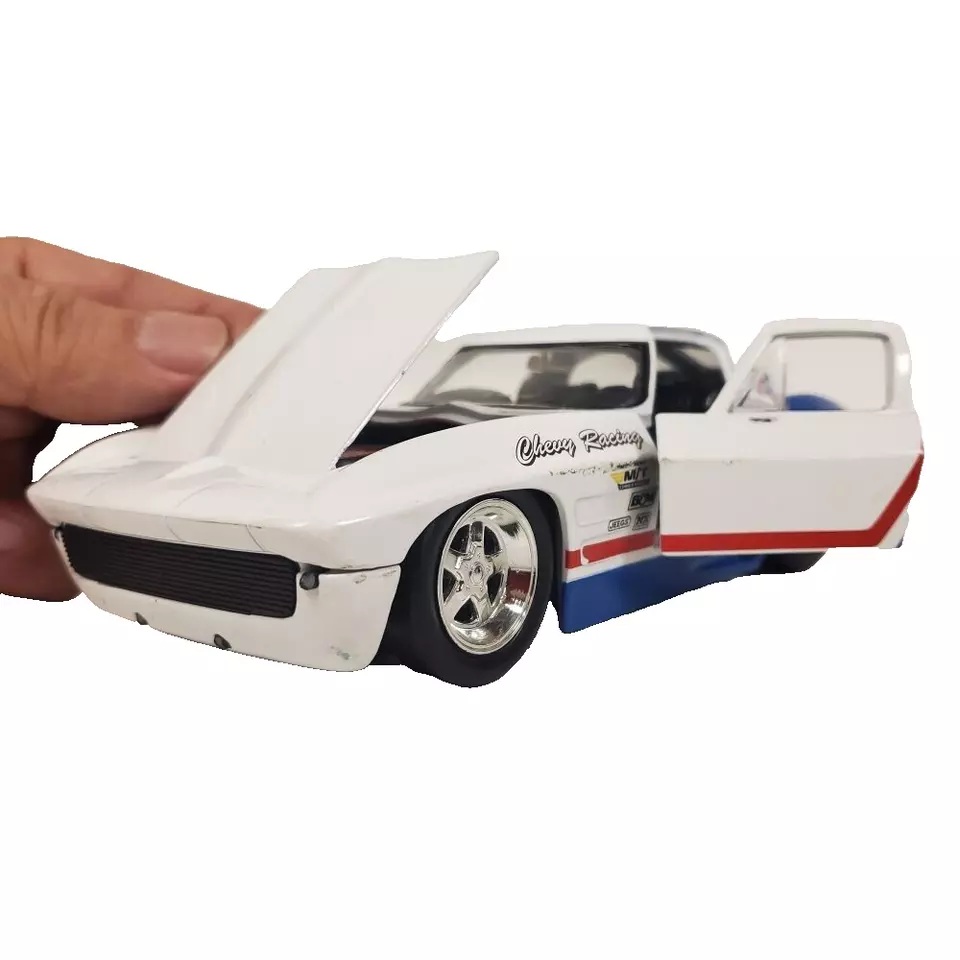 1963 Corvette Split Window Big Time Muscle 1:24 Scale Diecast Model Car ...