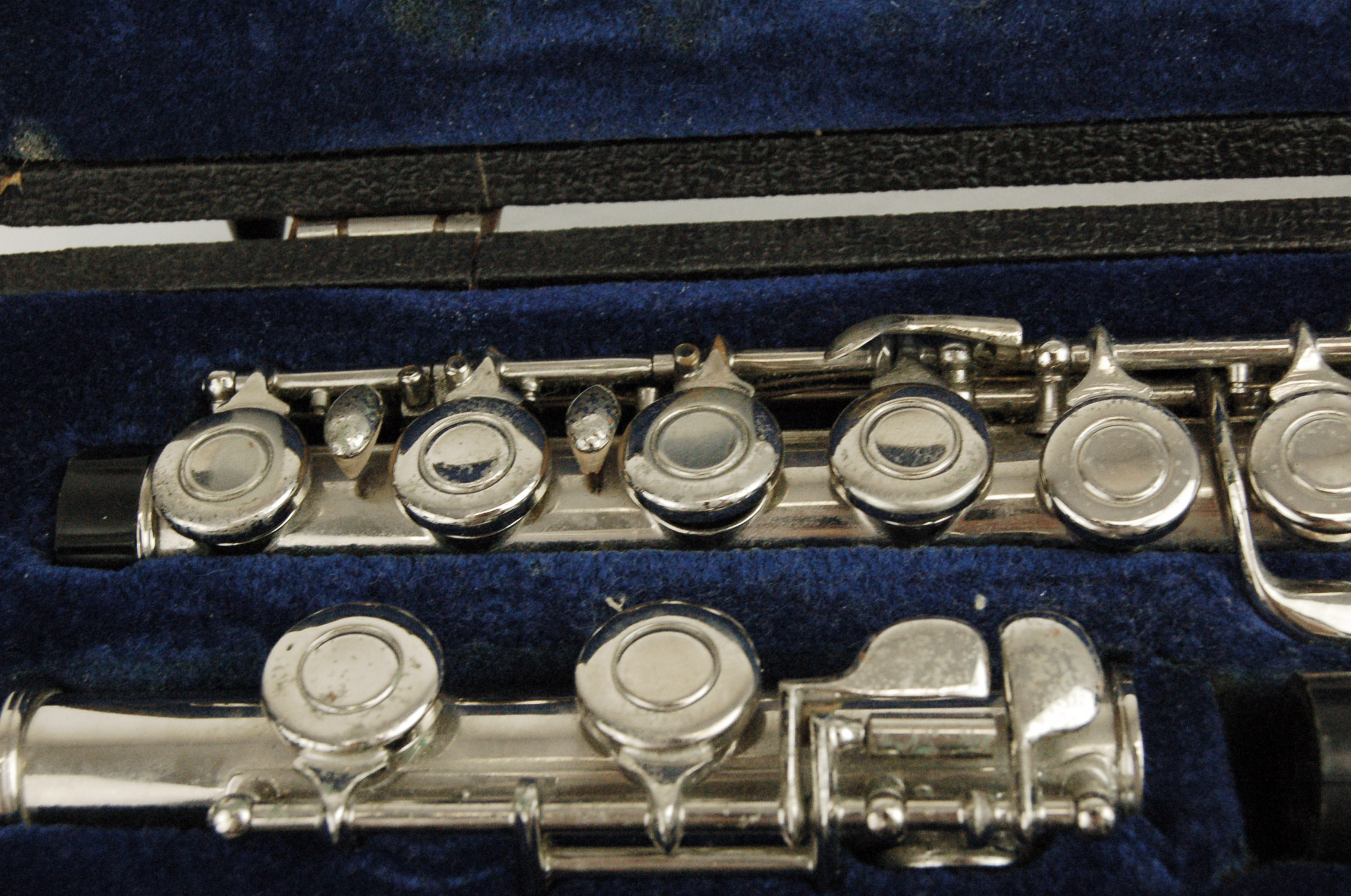 Vintage RAMPONE CAZZANI DELUXE (ITALY) Flute | Property Room