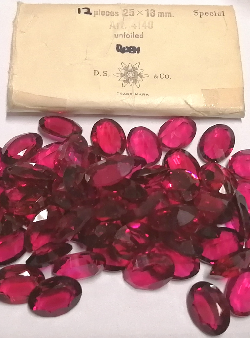 SWAROVSKI STONES - ART. 4120 25X18MM UNFOILED RUBY OVAL STONES -42 ...