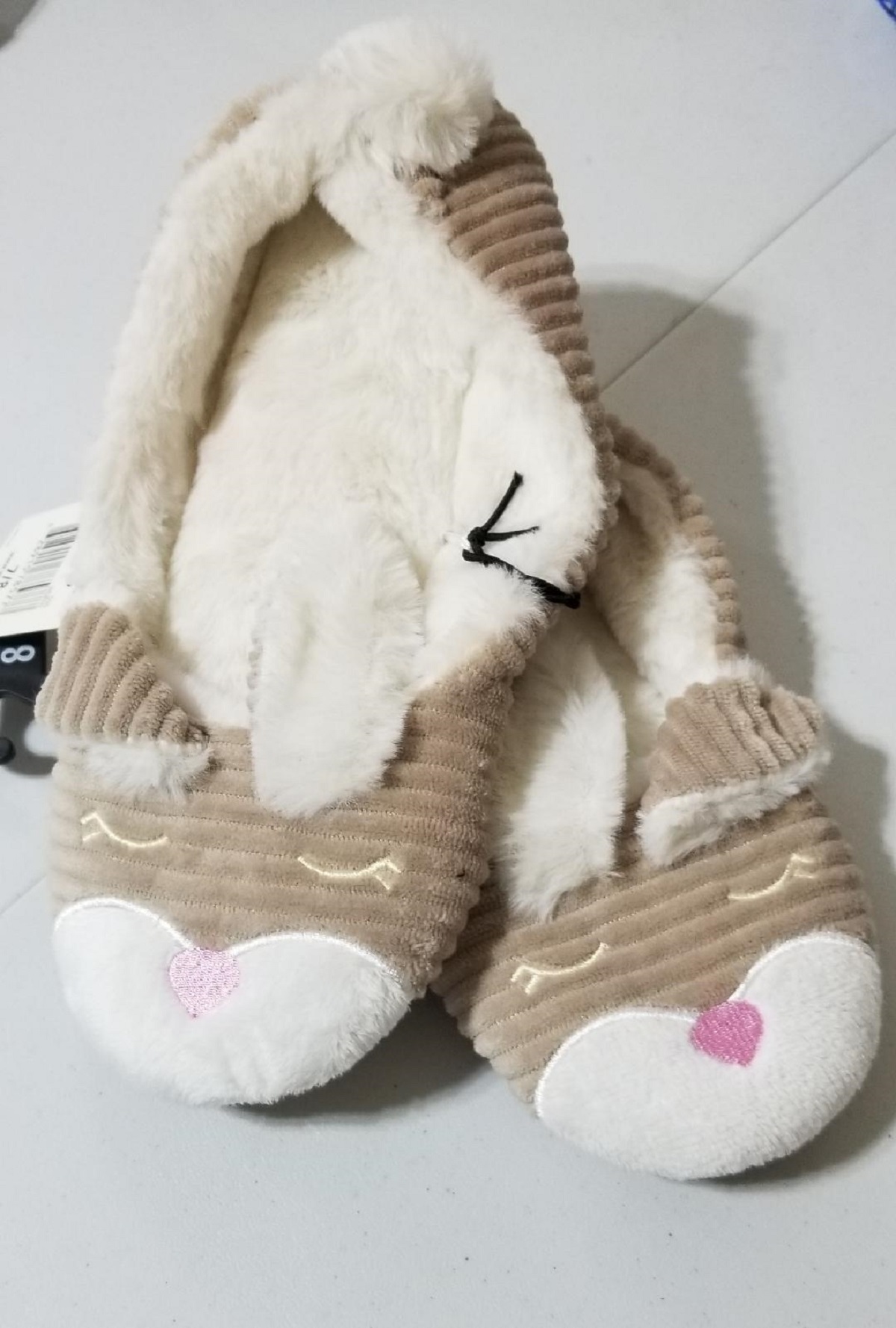 WOMEN GEORGE CARTOON CORDUROY SLIPPER SOCKS - SIZE 7/8 | Property Room