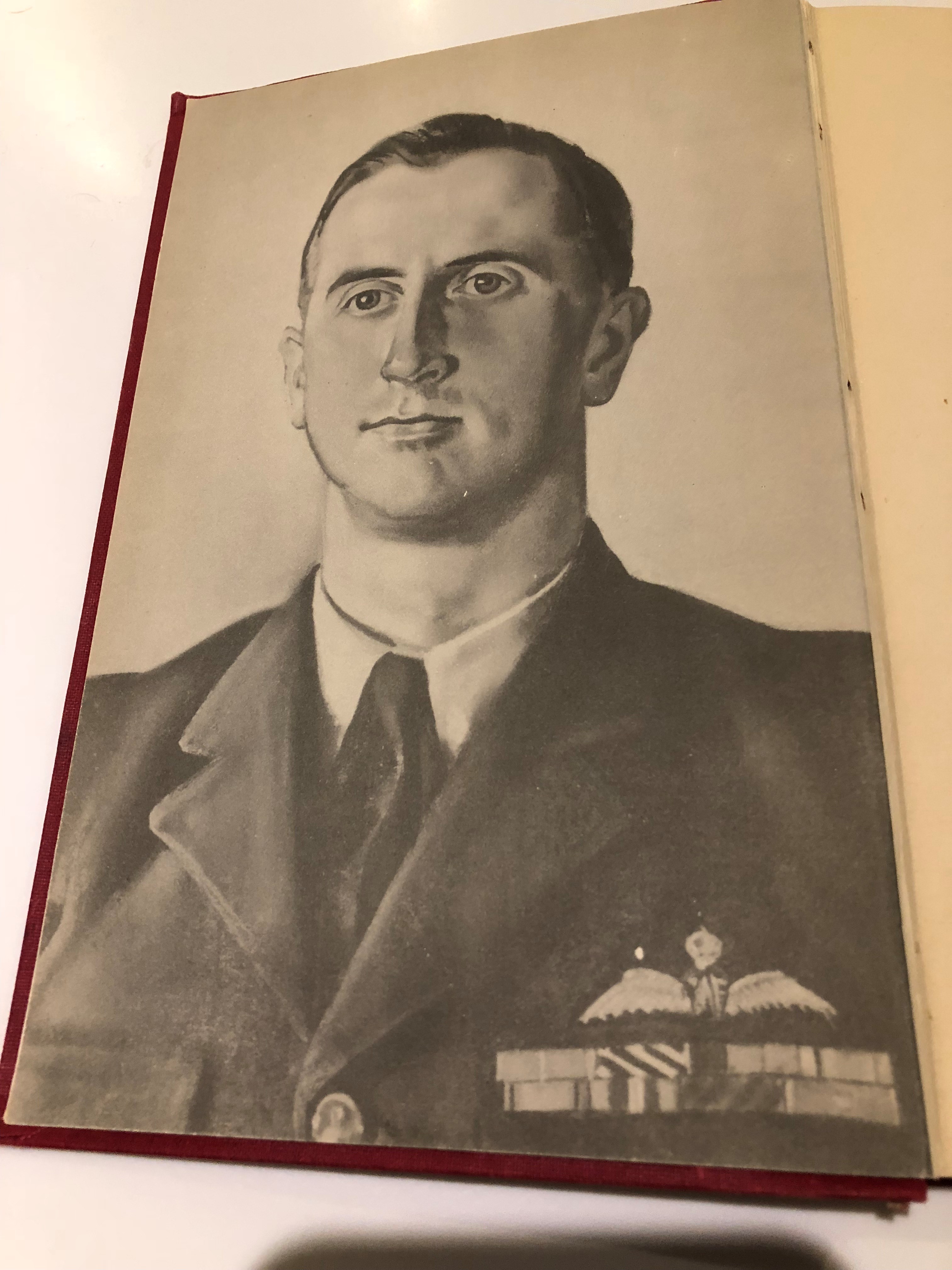 Vintage Book 1948 Escape to Live by Wing Commander Edward Howell ...