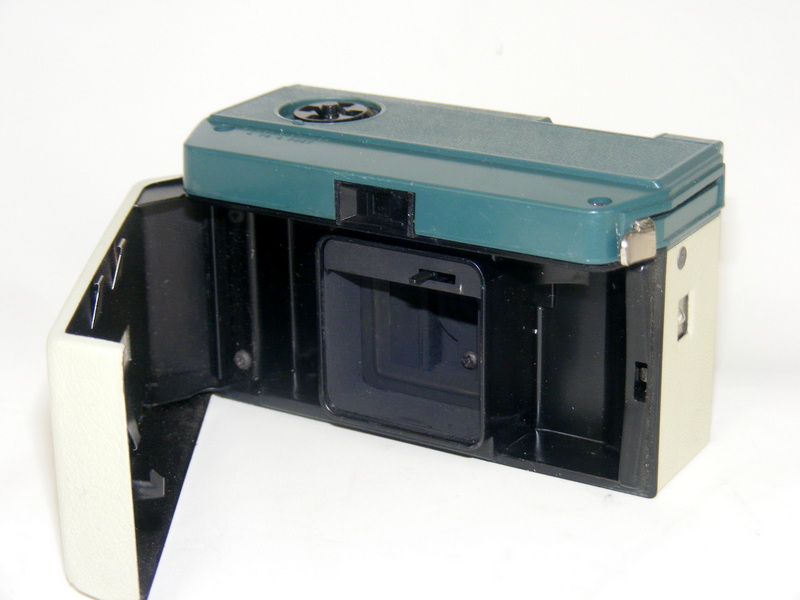 1965 Hawkeye Instamatic R4 Camera | Property Room