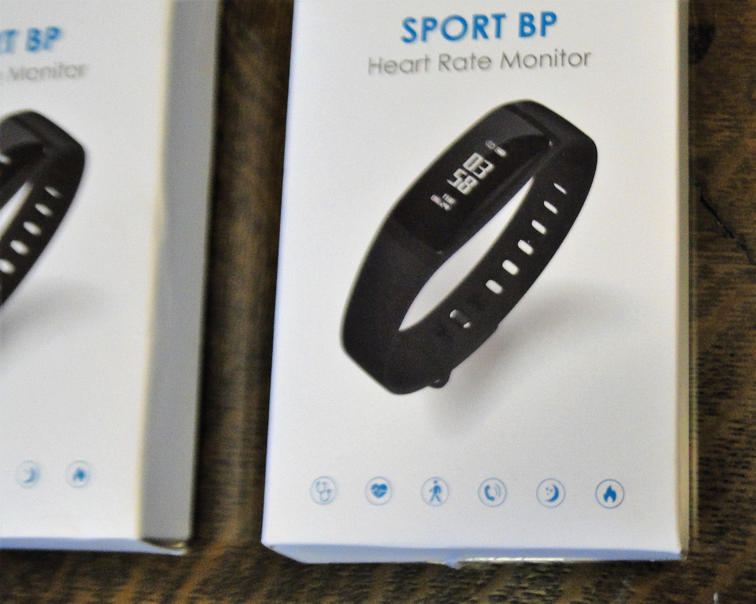 7 Pieces SPORT B.P HEART RATE MONITOR BAND | Property Room
