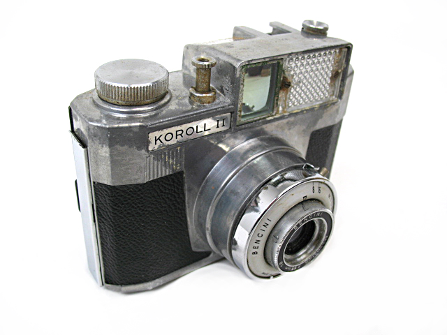 Bencini Koroll II Camera c. 1960s | Property Room