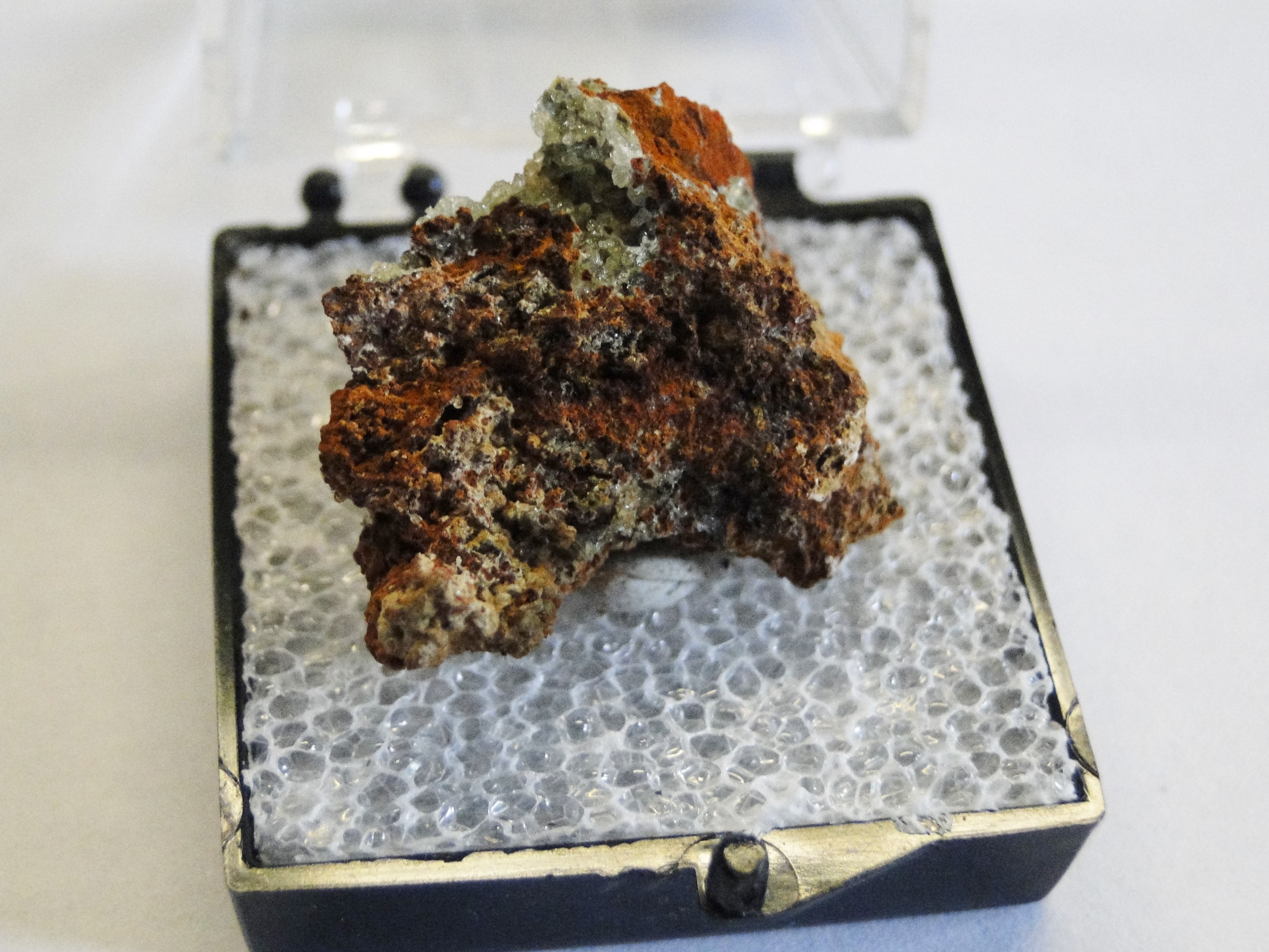The Mineral Senegalite from Mt Kpurou Diakouma | Property Room