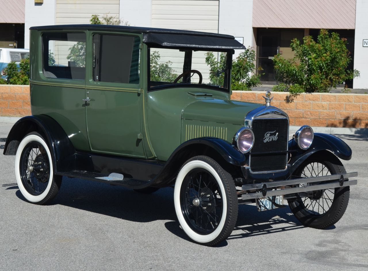 National Motor Museum Mint Co. Model Car / Collectible -1926 Model T ...