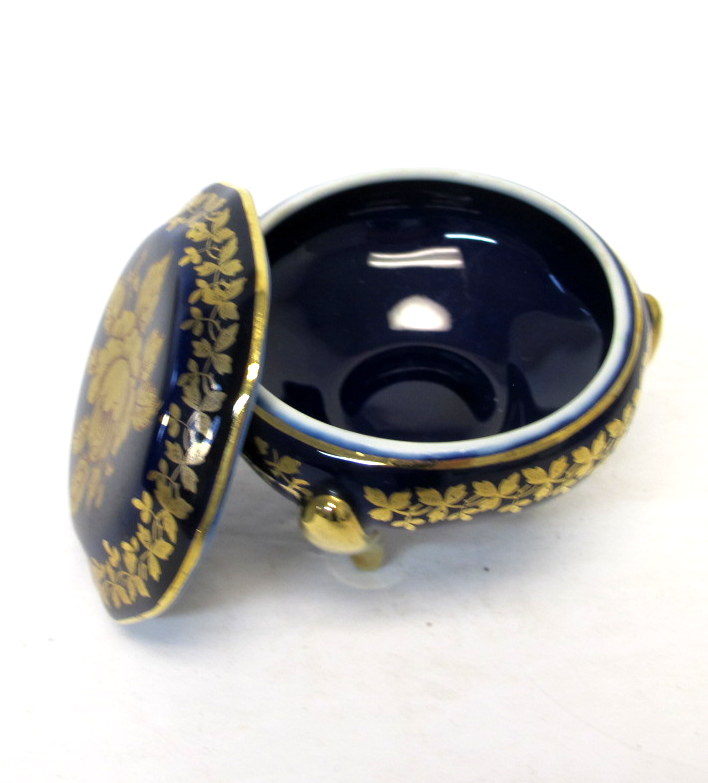 Singer Limoges France Three Footed Trinket/Ring Box | Property Room
