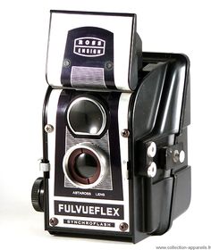Ross Ensign Fulvueflex Camera | Property Room